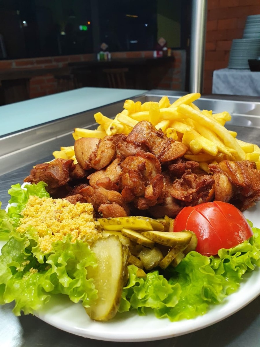 Frango À Passarinho C/ Fritas - Inteira - Pedido Online Casa Portella ...